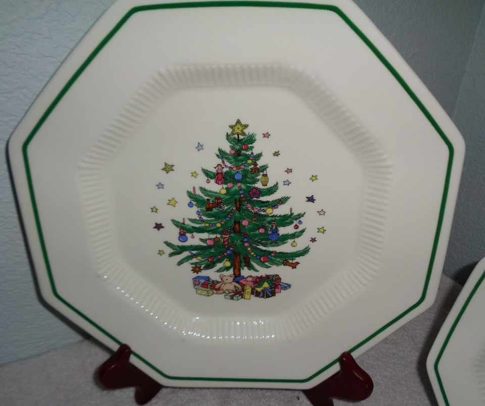 19pc NIKKO Octagon Christmastime China 4 Place Settings Japan Plates ...