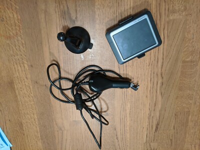 GPS - Garmin nuvi 260 bundle with charger and mount 753759074777| eBay