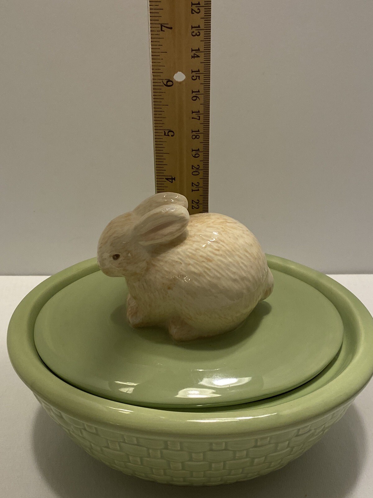 Hallmark Bunny Rabbit Ceramic Covered Candy Dish Green Easter Weaved ...