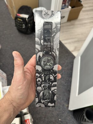 Walking Dead "Horde 2" Vannen Artist Watch • Skybound SDCC Exclusive ...