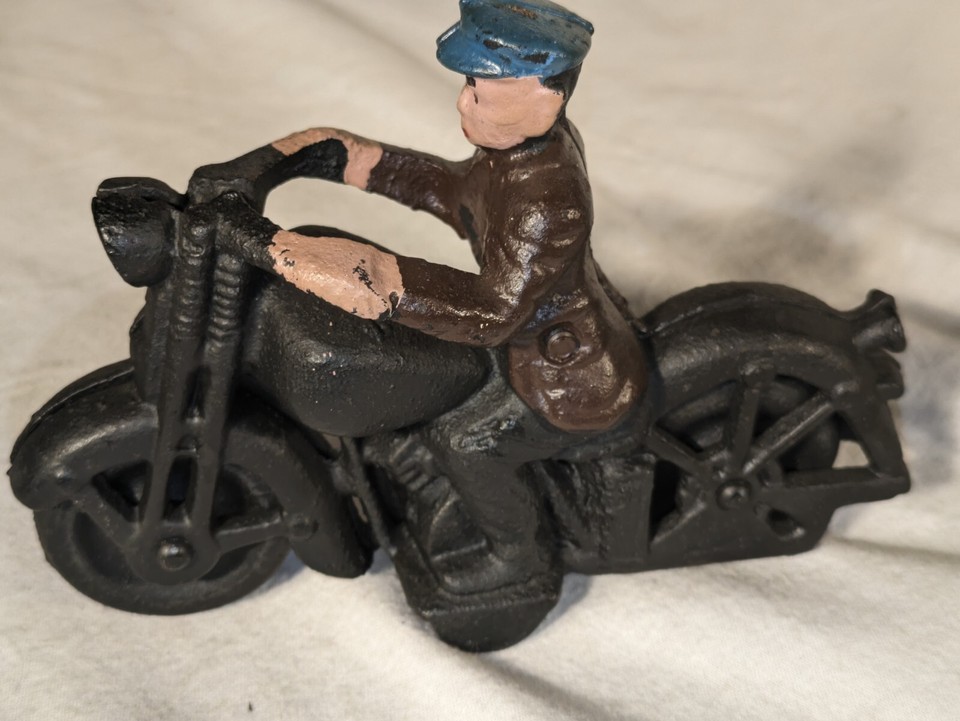 Lot of 6 Cast Iron Motorcycle Figures Vintage Die Cast Biker Toy Hubley ...