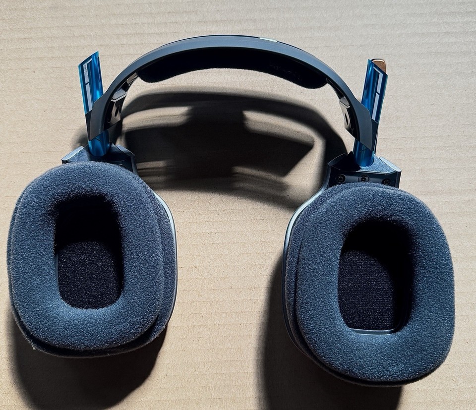 Gray Blue ASTRO Gaming A40 Halo Edition HEADSET ONLY Xbox One- READ | eBay