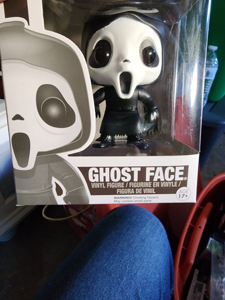 Funko Pop! Vinyl: Scream - Ghost Face #51 - With Protector 830395033600 ...