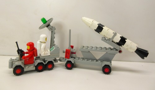 Lego Vintage Classic Space #897- Mobile Rocket Launcher-100% w/minifigs ...