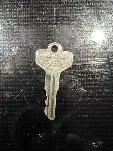 Key To Fit DO18 Fits Allen Bradley Elec Switch Keyed Switches D018 key ...