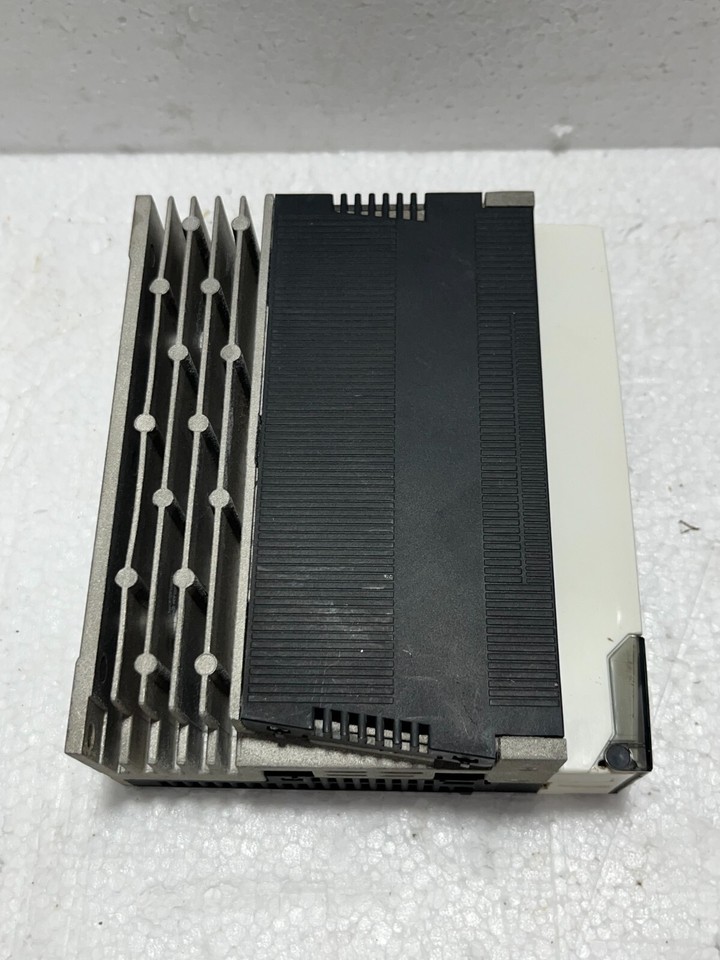 PANASONIC MBDKT2510E AC SERVO DRIVER 0-240V 400W 2.6A MOTOR ELECTRIC ...