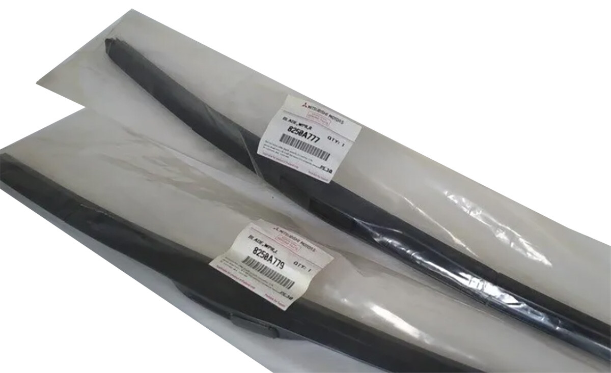 Windshield Wiper Blade 8250A777 8250A779 For L200 Triton 2015 2016 ...