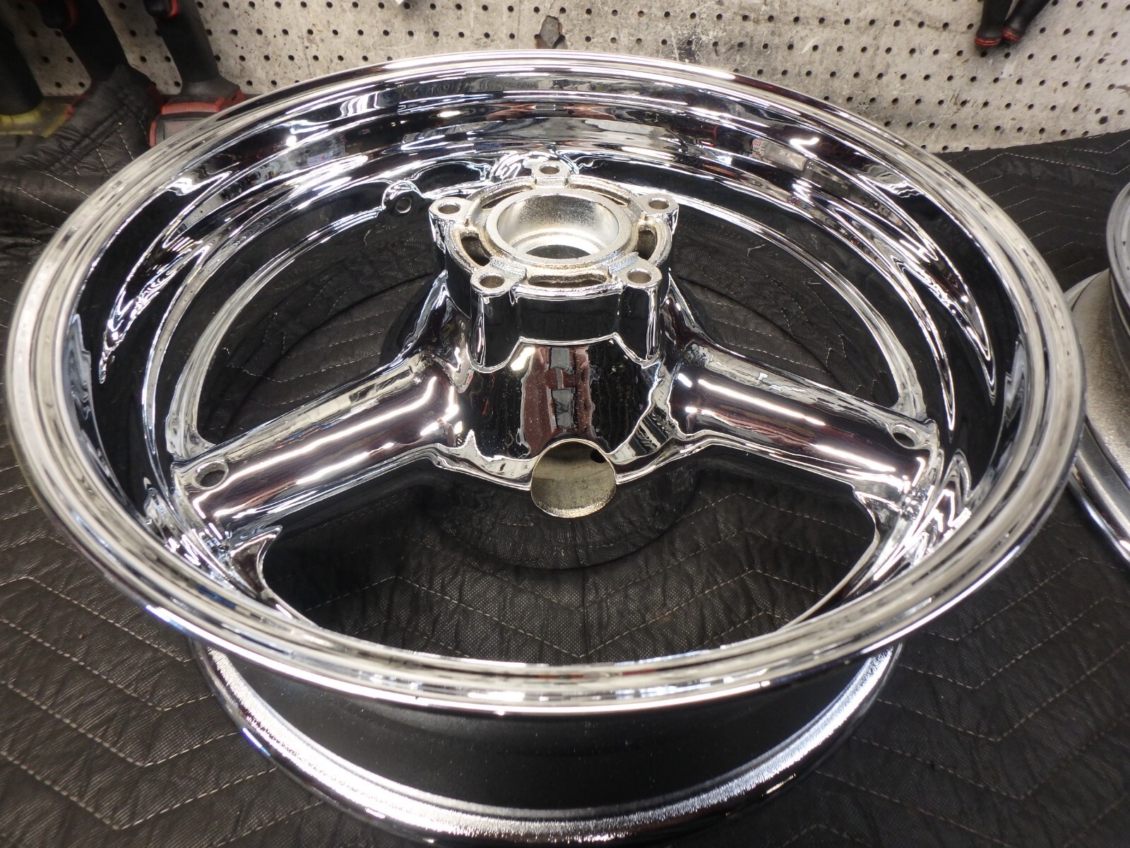 Hayabusa Rear Wheel Rim 2007 Suzuki Busa Gsx1300r X for sale online | eBay