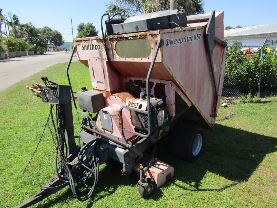 V-62 Smithco Lawn Leaf - Debris Vacuum 62" Rubber Finger Raking Head 25 ...