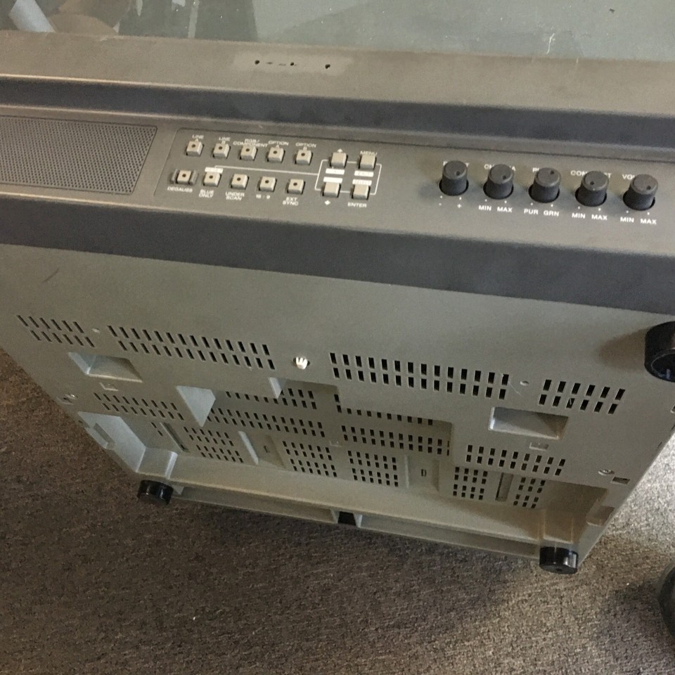 Sony Trinitron PVM-20L2 Color Video Monitor | eBay