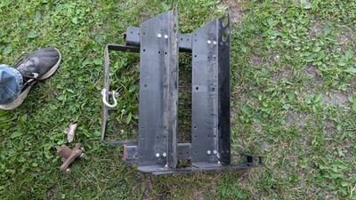 MTD CUB CADET TWIN BAGGER SUPPORT BRACKET | eBay