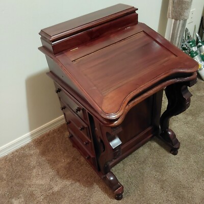 1800-1899 - Captain's Desk