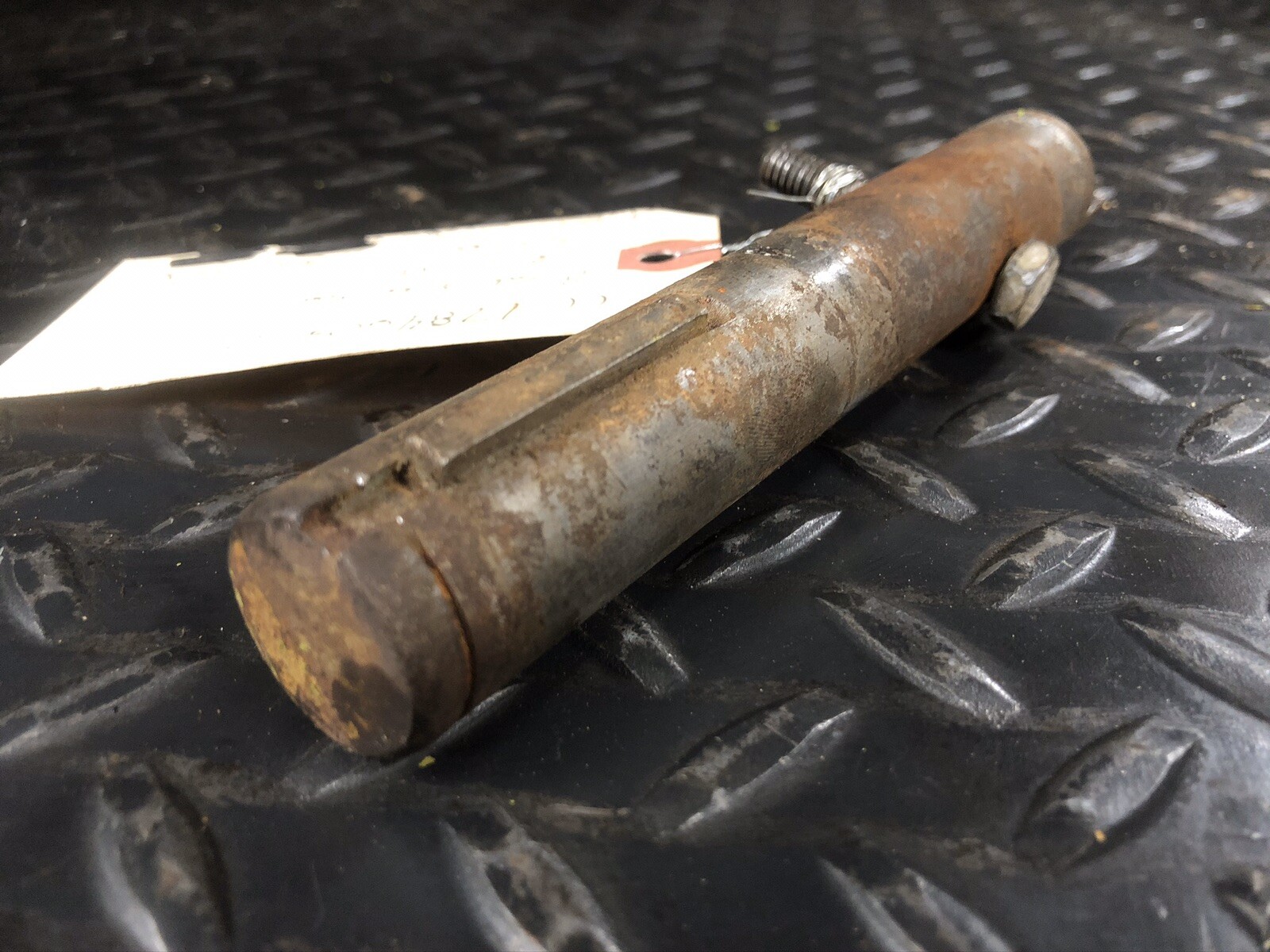 CL-1784605 Brake Pedal Shaft Clark TW25B TW125 Forklift Good Used Ref ...