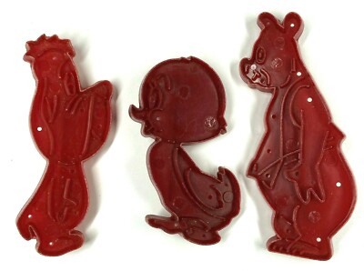 3 Vintage Loews 1956 Red Plastic Cookie Cutters Droopy Dog, Barney Bear ...