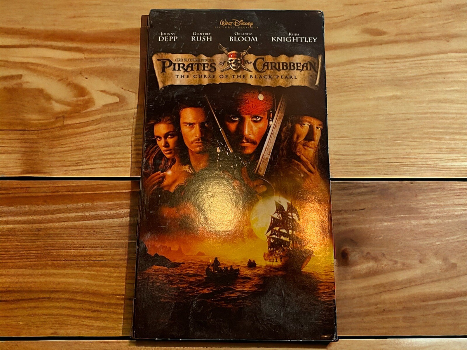 Pirates of the Caribbean: The Curse of the Black Pearl (VHS, 2003 ...