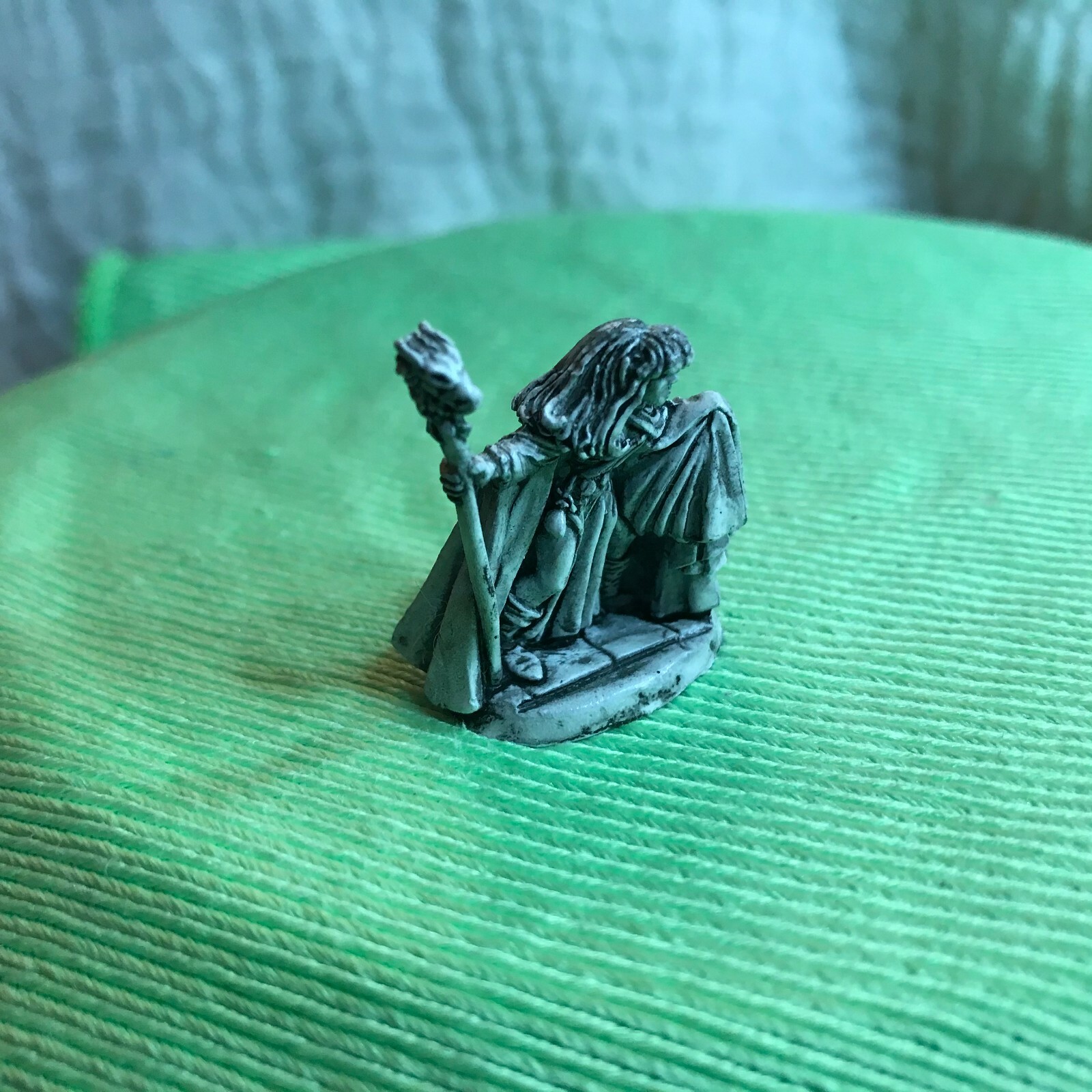 D&D MINI miniature metal Ral Partha female Druid Cleric sorcerer wizard ...
