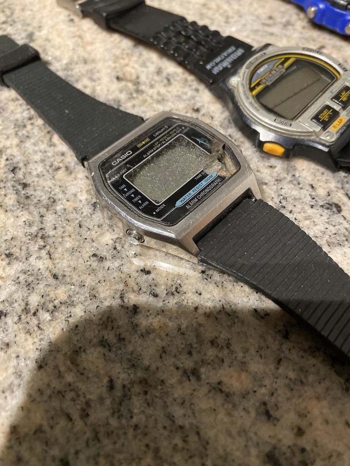 Vintage Watch Lot TIMEX IRONMAN TRIATHLON, Casio Lithium 5 Digital ...