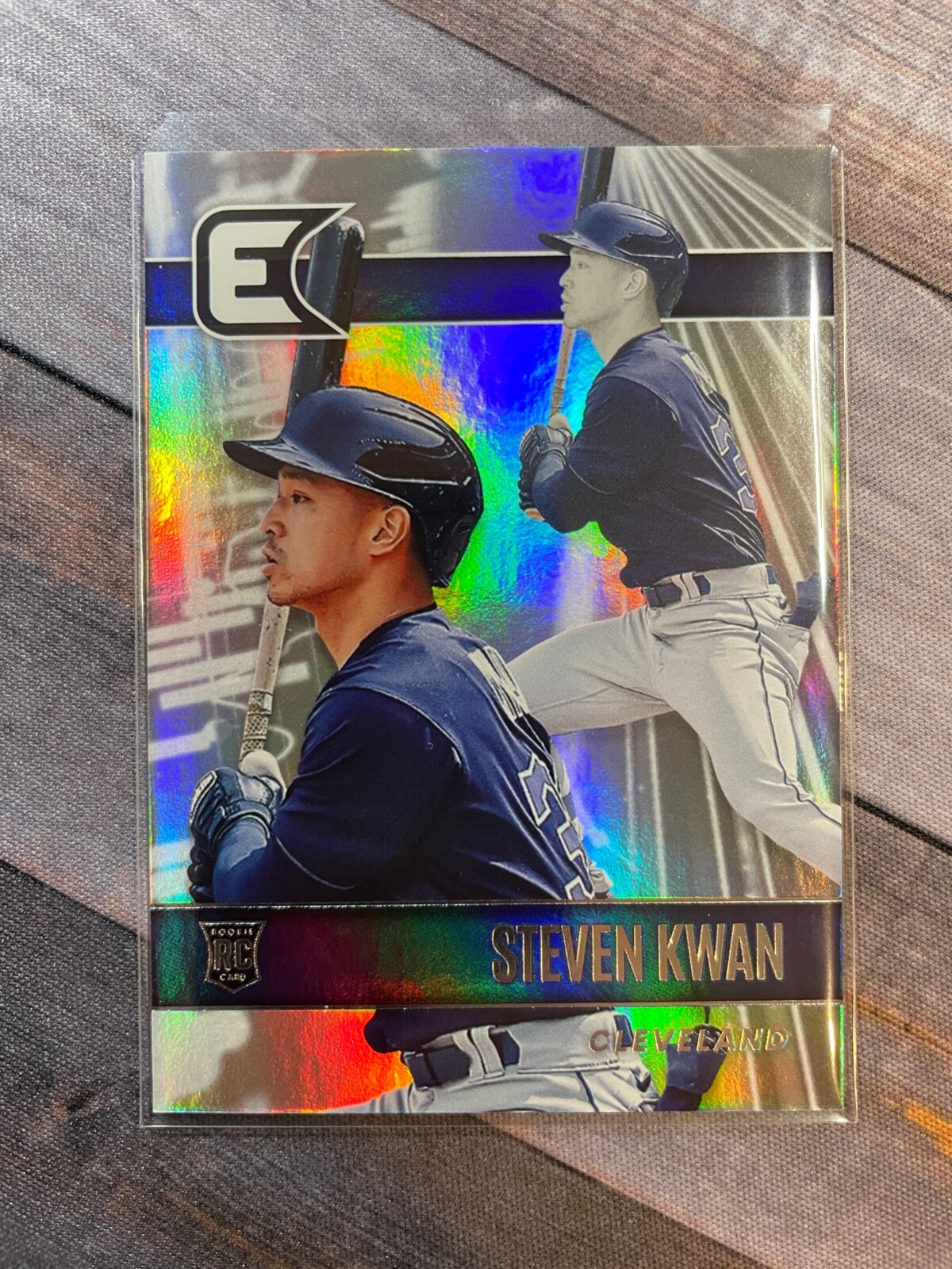 2022 Panini Chronicles - Essentials Autographs #13 Steven Kwan (AU, RC ...