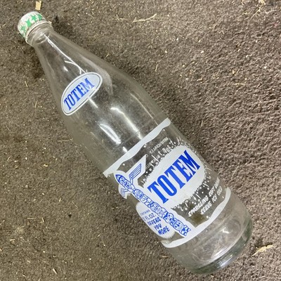 Totem Maryborough Ceramics Pyro Label Screw Top Soft Drink Bottle 32 ...