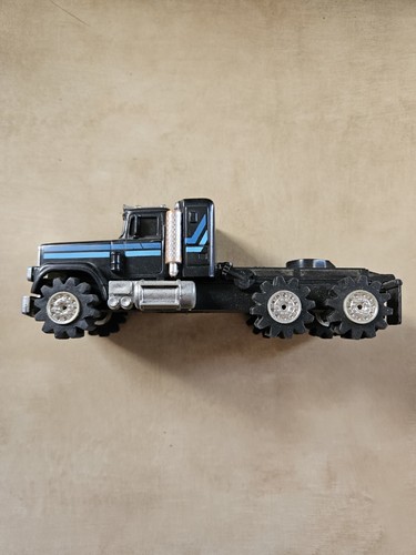 1980's Schaper MFG. CO. Stomper Black 4X4 Road Kings MACK SEMI TRUCK ...