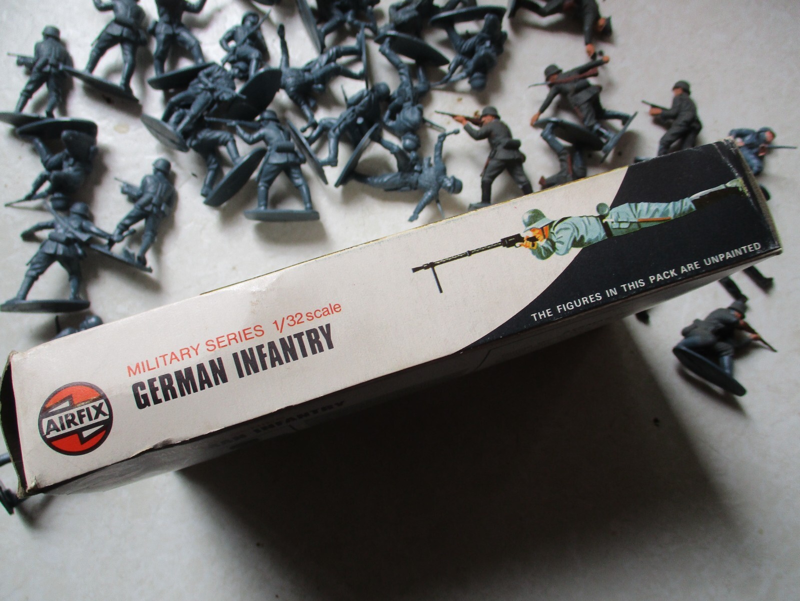 1973 AIRFIX SOLDIERS 132 1/32 SCALE WW2 german army infantry TARGET BOX ...