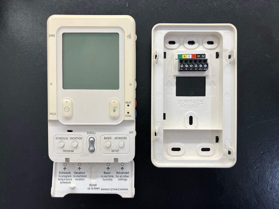 ~~Carrier~Infinity~SYSTXCCUIZ01~Programmable Zone Digital Thermostat ...