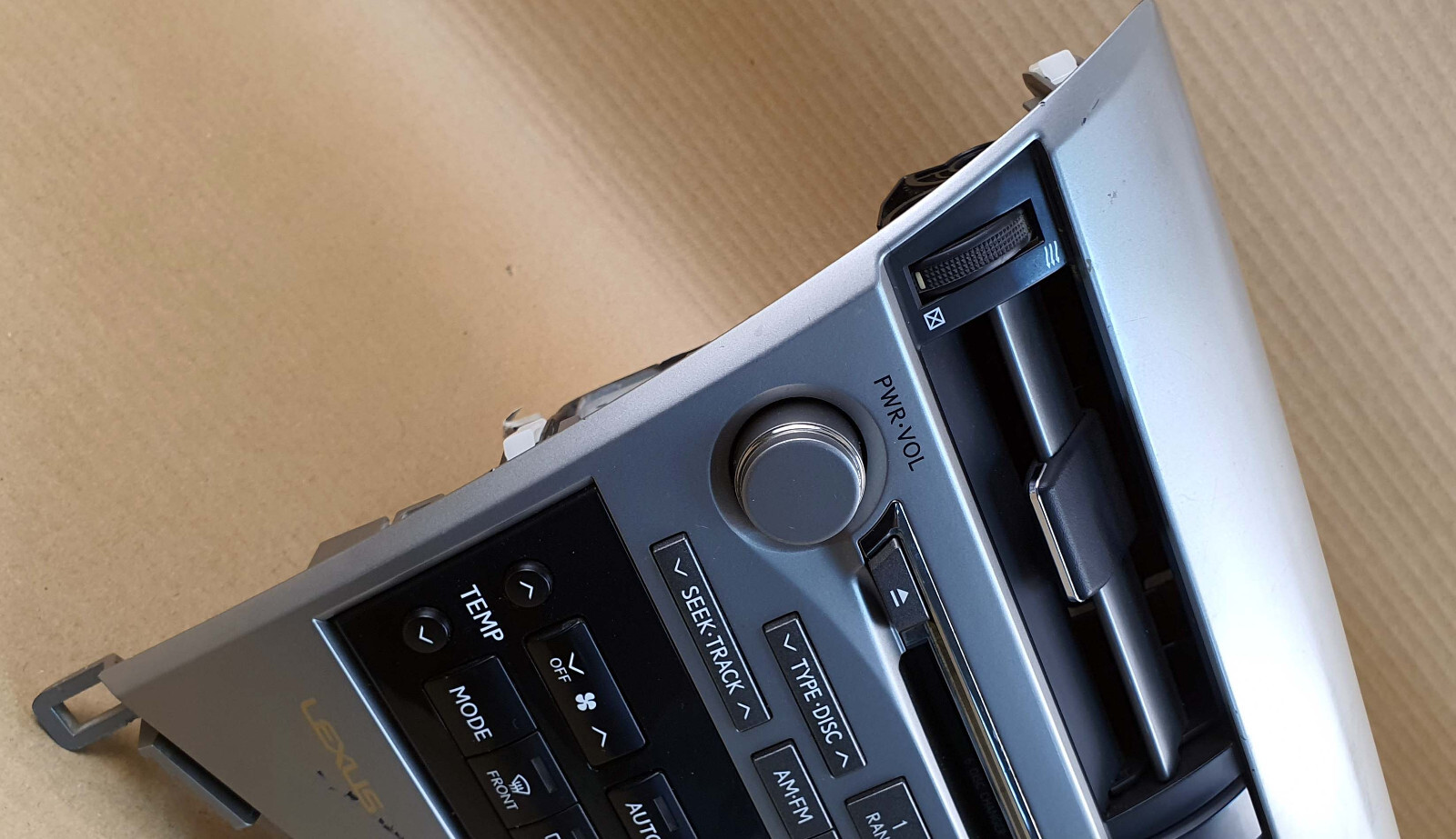 LEXUS RX350 RX450H 09-15 AM FM SAT Radio 6 Disc Changer MP3 CD Player ...