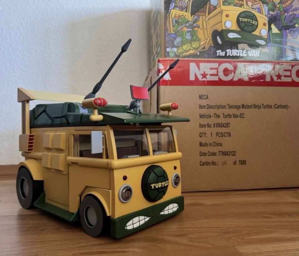 NECA Teenage Mutant Ninja Turtles VEHICLE Turtle Van (new) 634482542873 ...