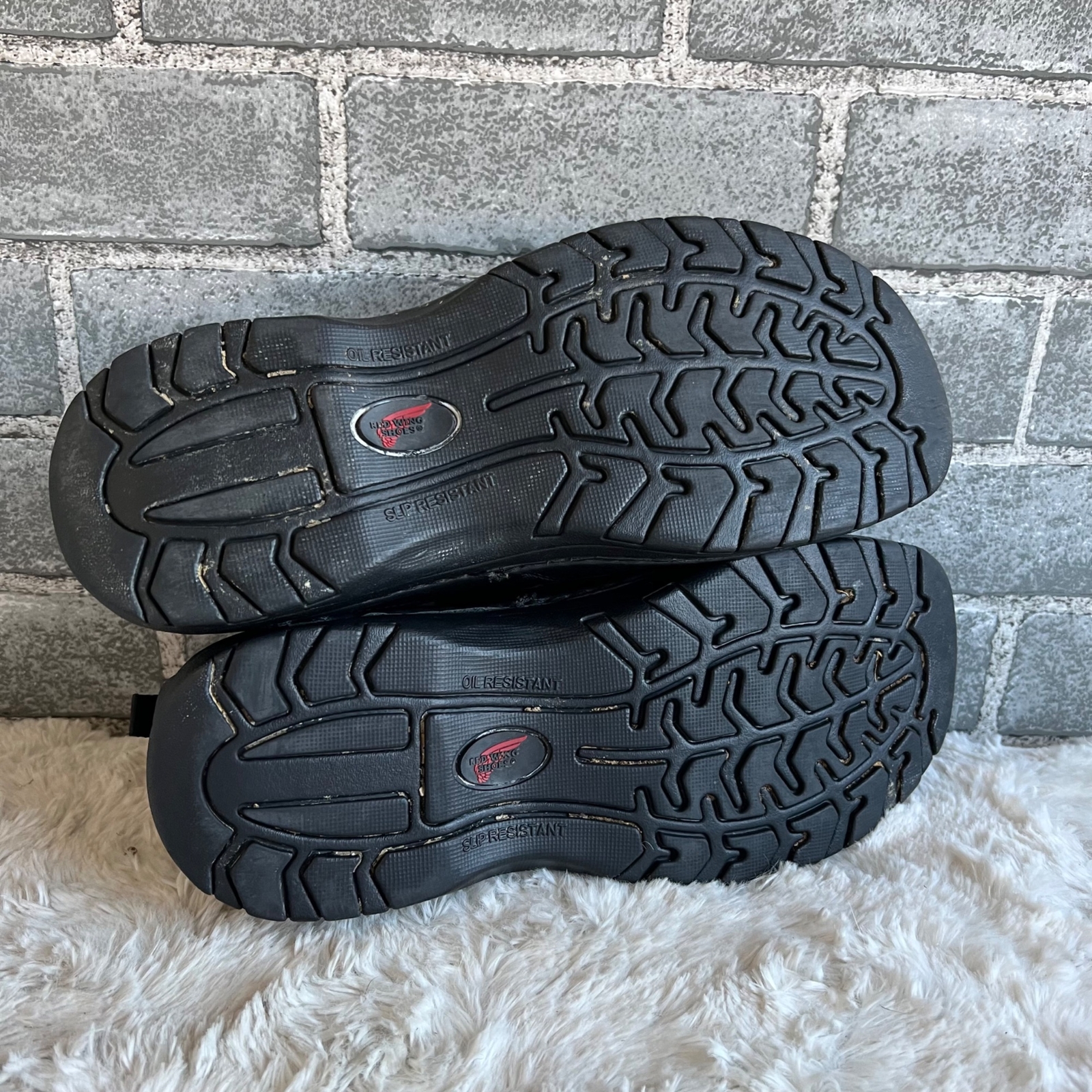 Red Wing Shoes 6700 Black Leather Aluminum Toe Slip R… - Gem