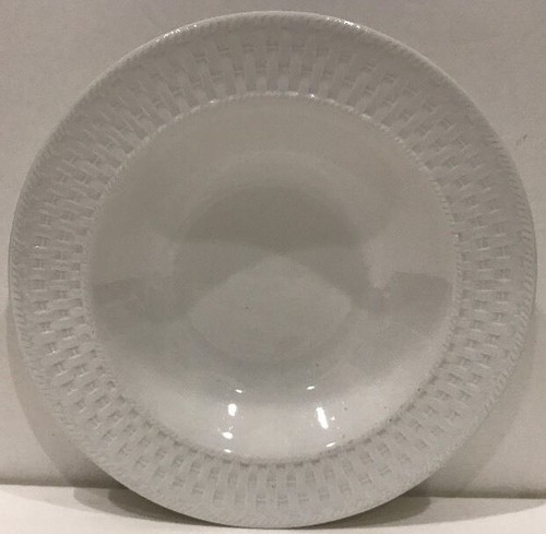 Oneida WICKER 4 Rim Soup All White Stoneware Wicker Border Pasta Dishes ...
