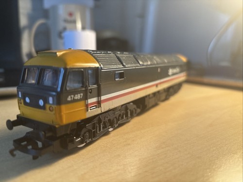 HORNBY CLASS 47 487 IN INTER CITY LIVERY OO GAUGE | eBay