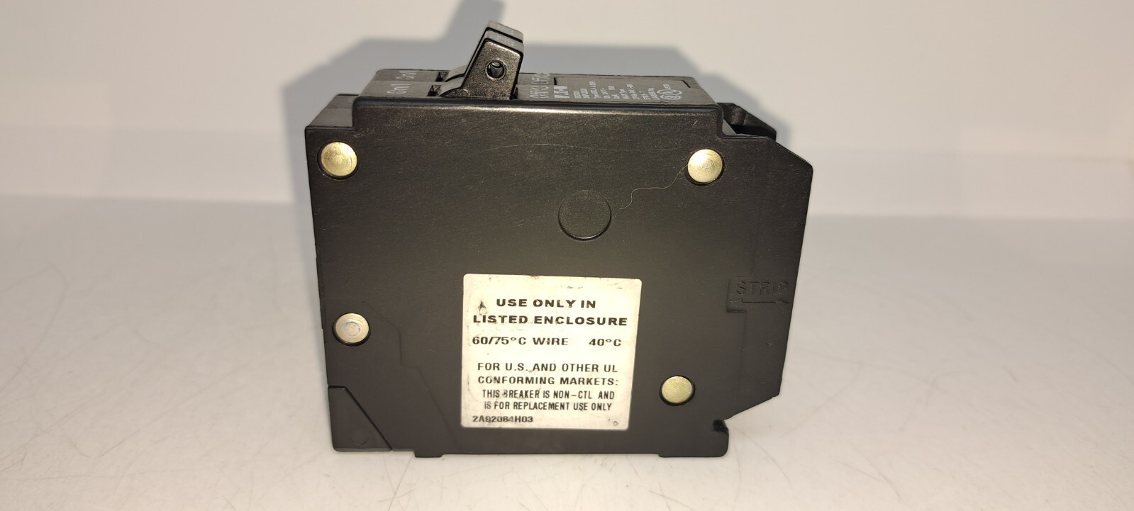 EATON CUTLER HAMMER BR2020 20 Amp 2 Pole Tandem Circuit Breaker ...