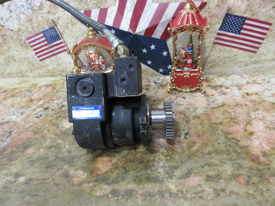 *SPECIAL* TAKISAWA TW-30 CNC LATHE DAIKIN TURRET GEAR MOTOR 116B-3R3-1 ...
