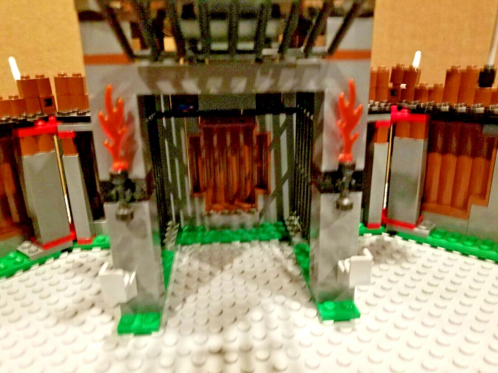 LEGO Vikings Set 7019 Viking Fortress Fafnir Dragon Complete Minifigs ...