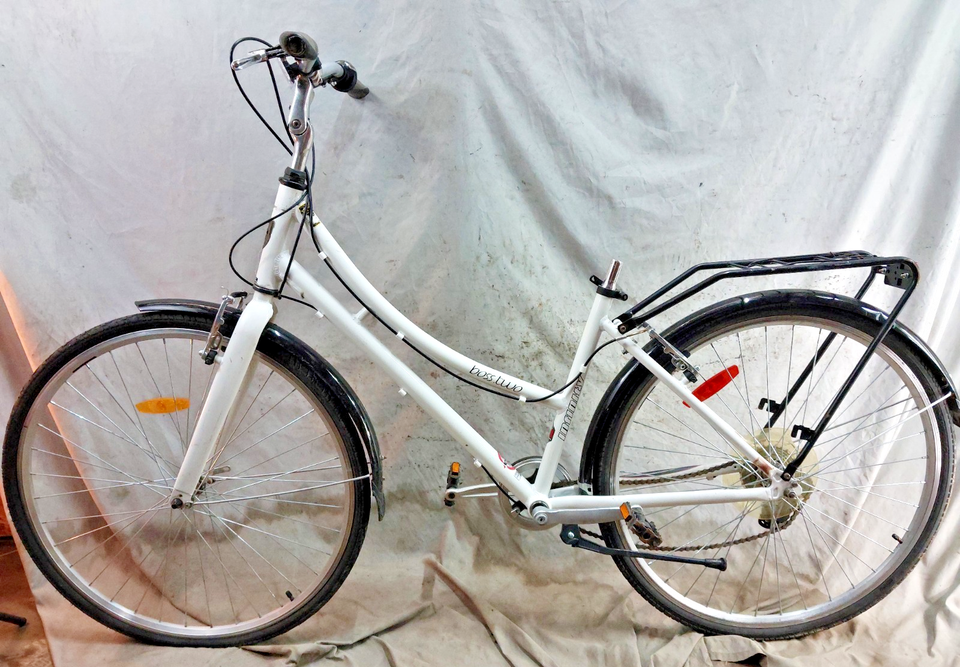 2010 Infinity Boss.Two Cruiser Bike Medium 17" 7S Aluminum 700c Step ...