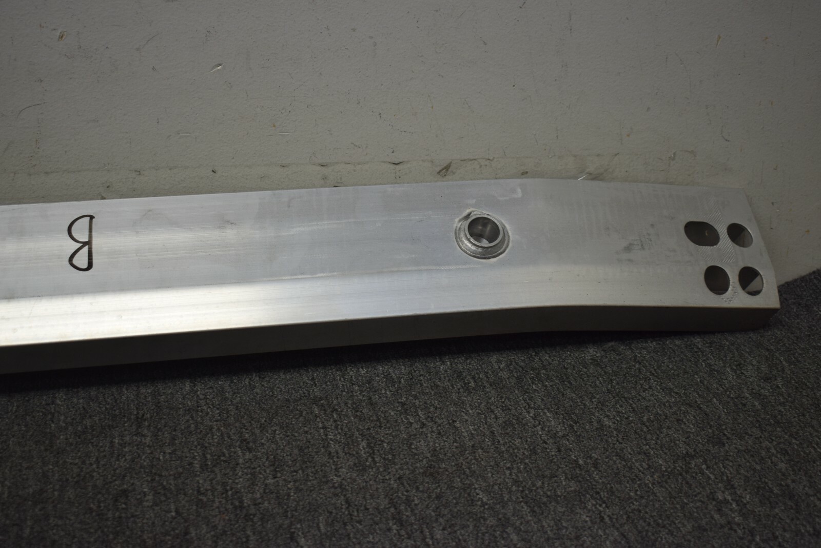 2017-2018 INFINITI Q60 REAR REINFORCEMENT BAR FACTORY OEM | eBay