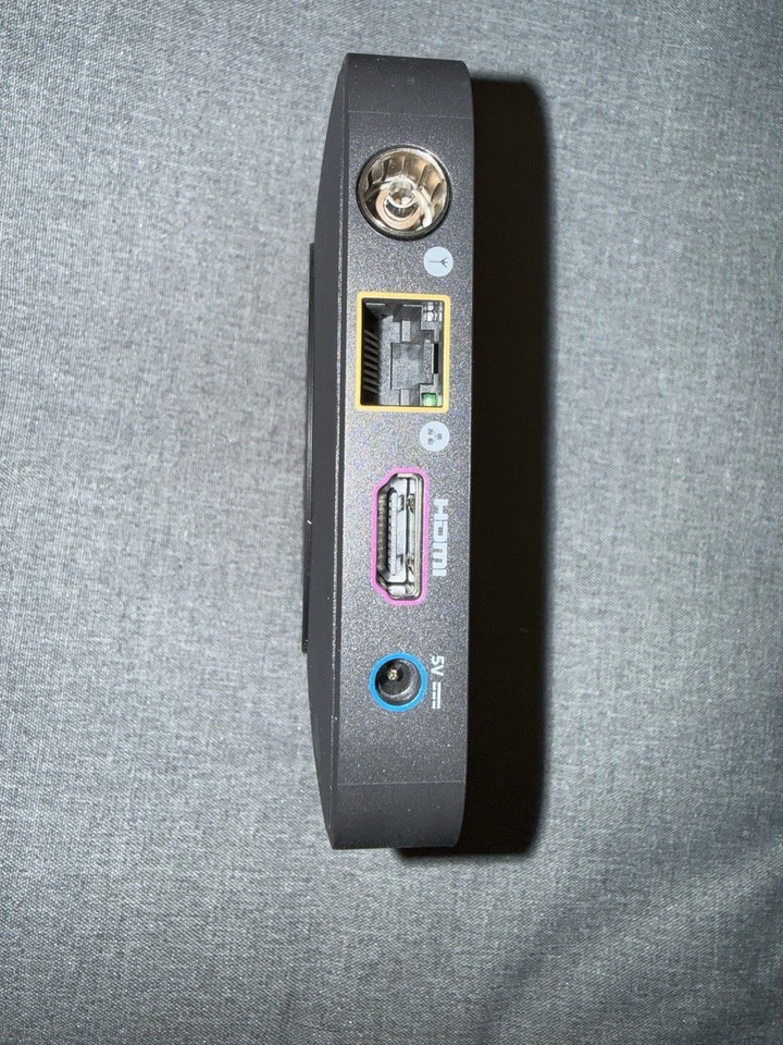 Sky Stream Puck TV Streaming Box IP061-EF-ANT Includes Remote Power ...