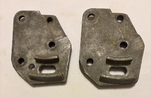 Two 9776403 1964-1966 Pontiac Hurst Shifter Aluminum 4 Speed Mounting ...