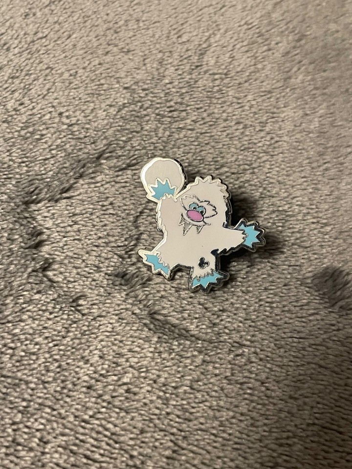 DISNEY TRADING PIN YETI PIN | eBay UK