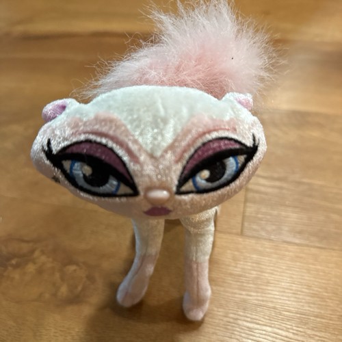 Bratz Petz Pets Cat Kendall White Pink Poseable Plush Kitten Bobble ...