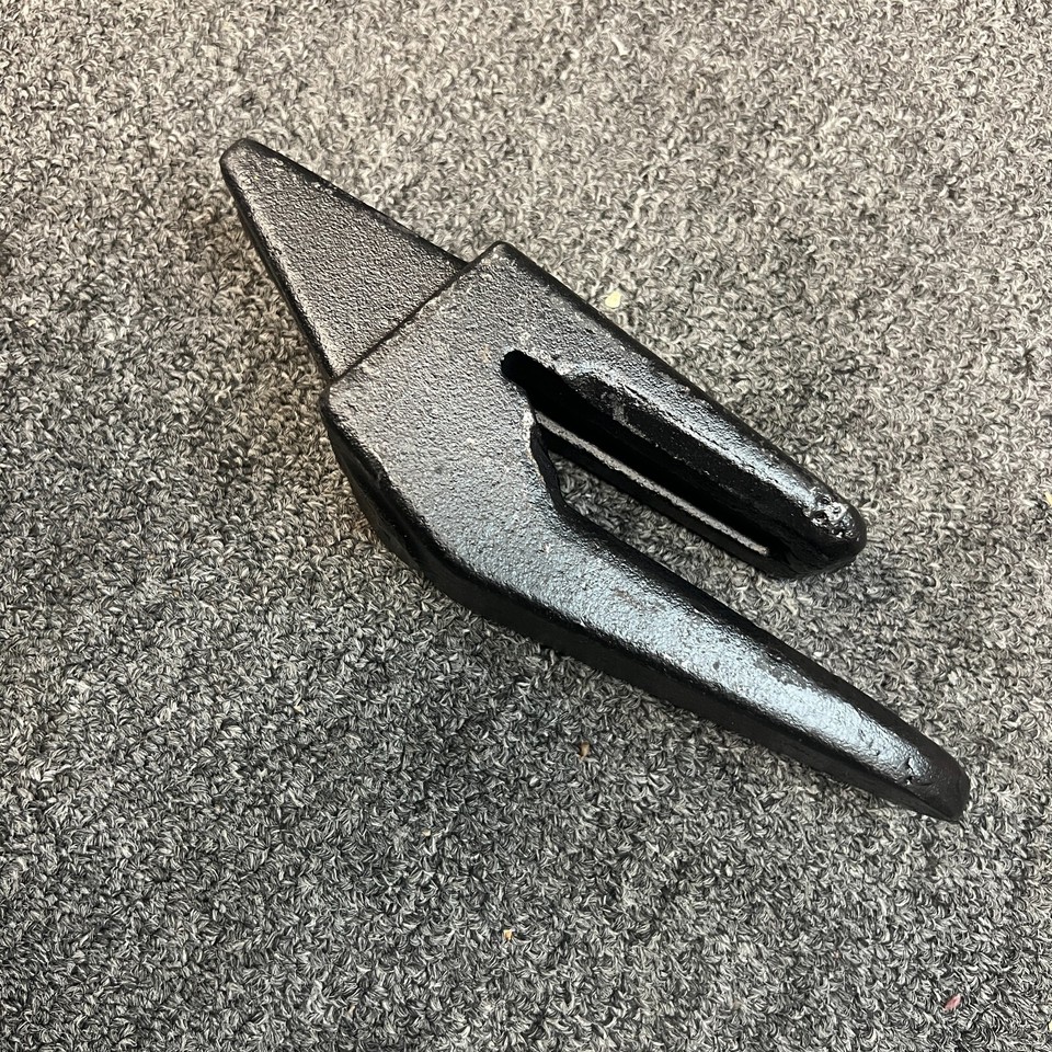 552X156 Weld On Shanks Adapter Lip 21MM With Bucket Teeth X156TL Tooth ...