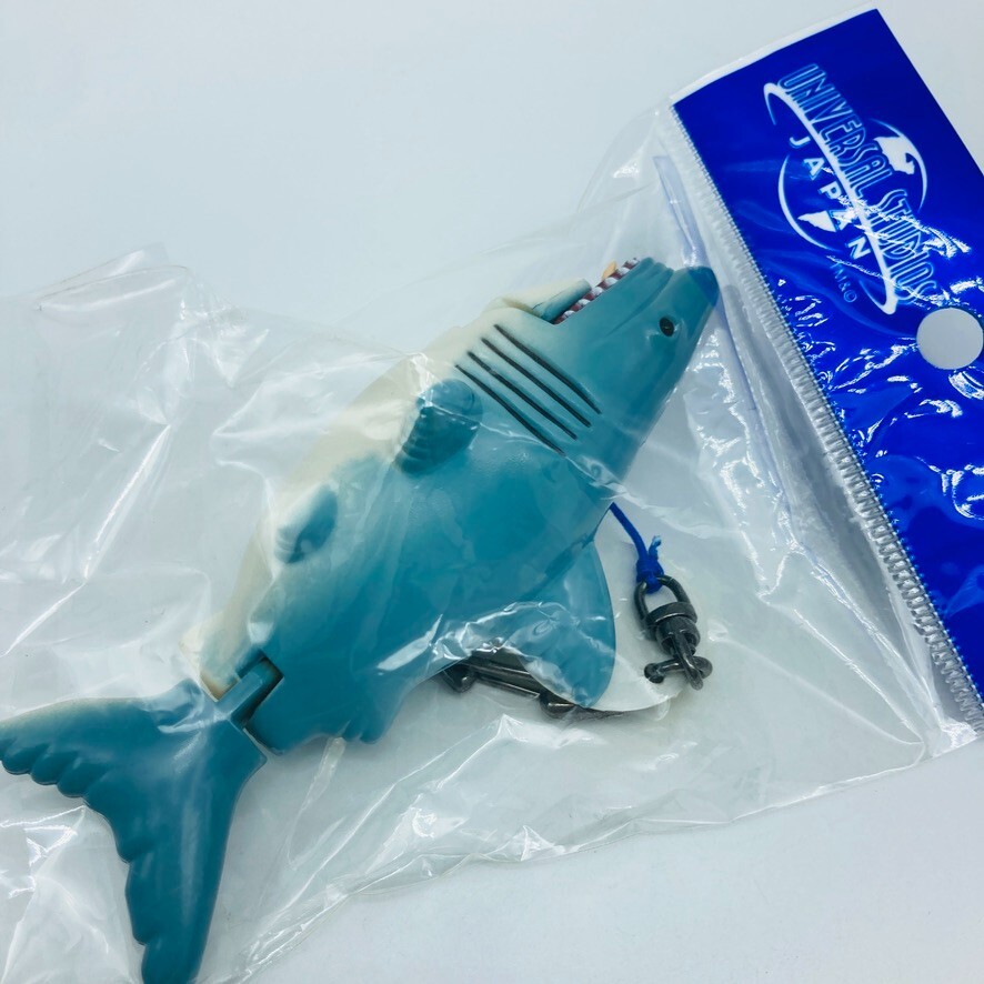 JAWS Biting Action Figure Keychain UNIVERSAL STUDIOS JAPAN Great White ...
