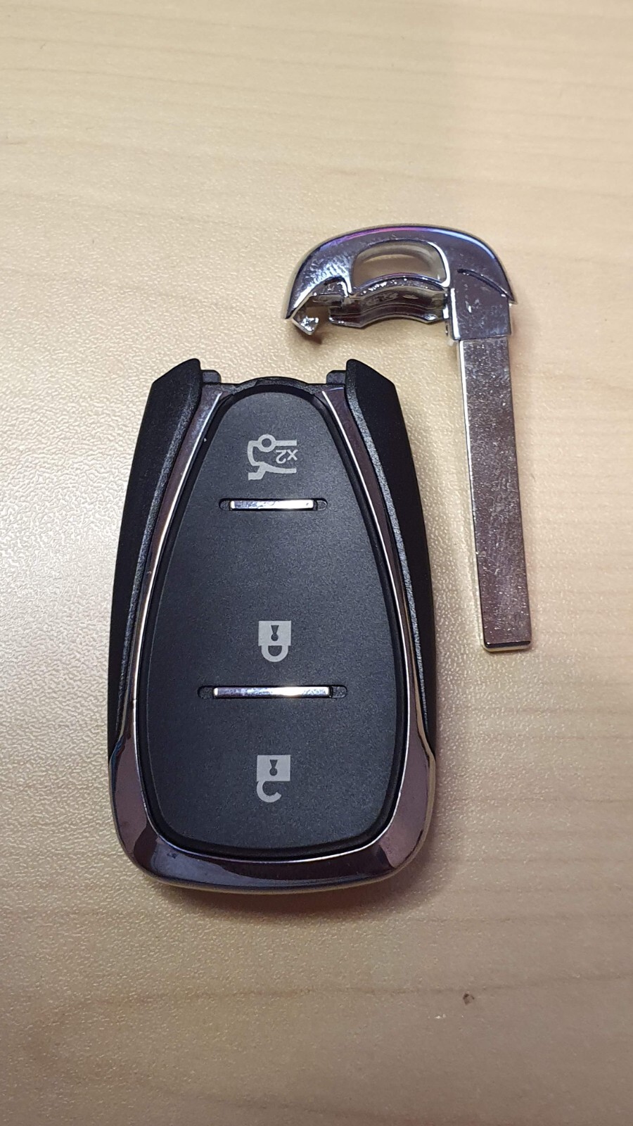 Holden Commodore ZB Holden Astra BK Key Fob Shell Cover 3 button 2017 ...