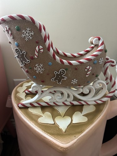 Peppermint Square Christmas Sleigh Table Decor With Gingerbread & Candy ...