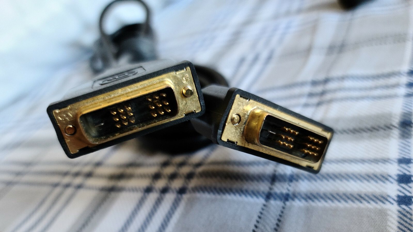 DVI Cable 6FT, DVI-D to DVI-D (18+1 Pin) Single link Male to Male Cord ...