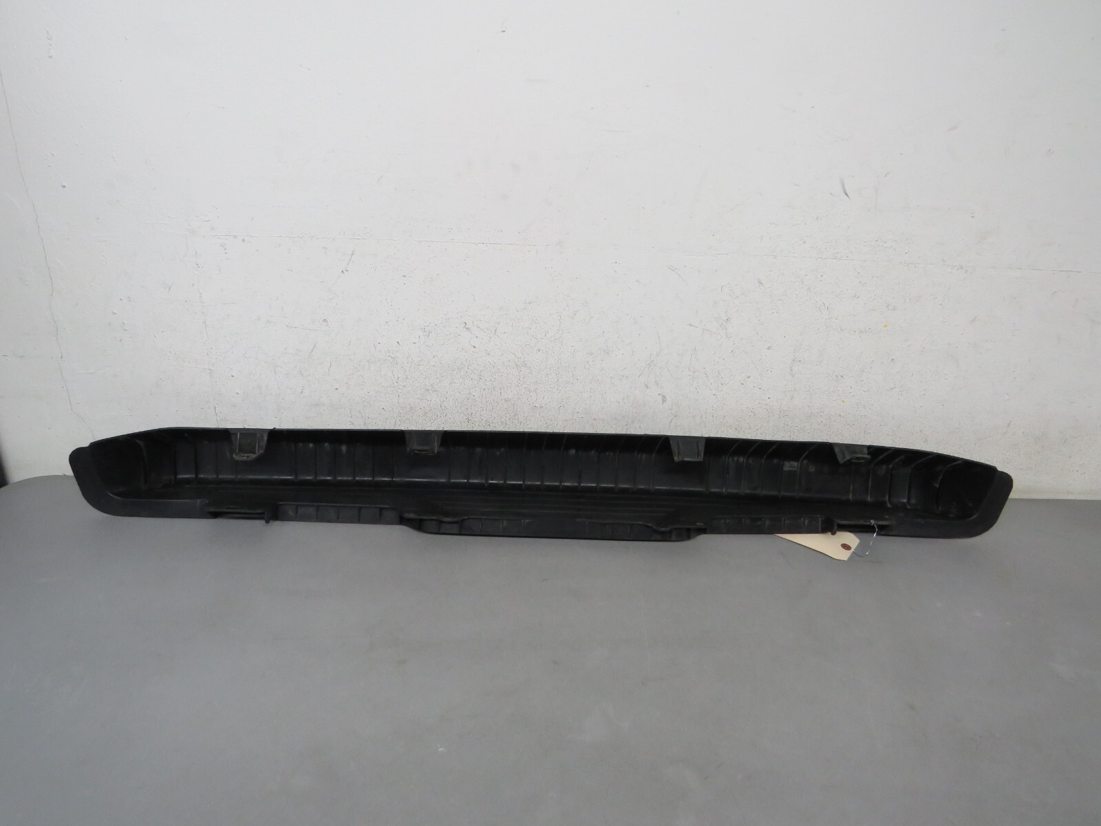 2007 2013 TOYOTA TUNDRA REAR BUMPER STEP PAD OEM | eBay