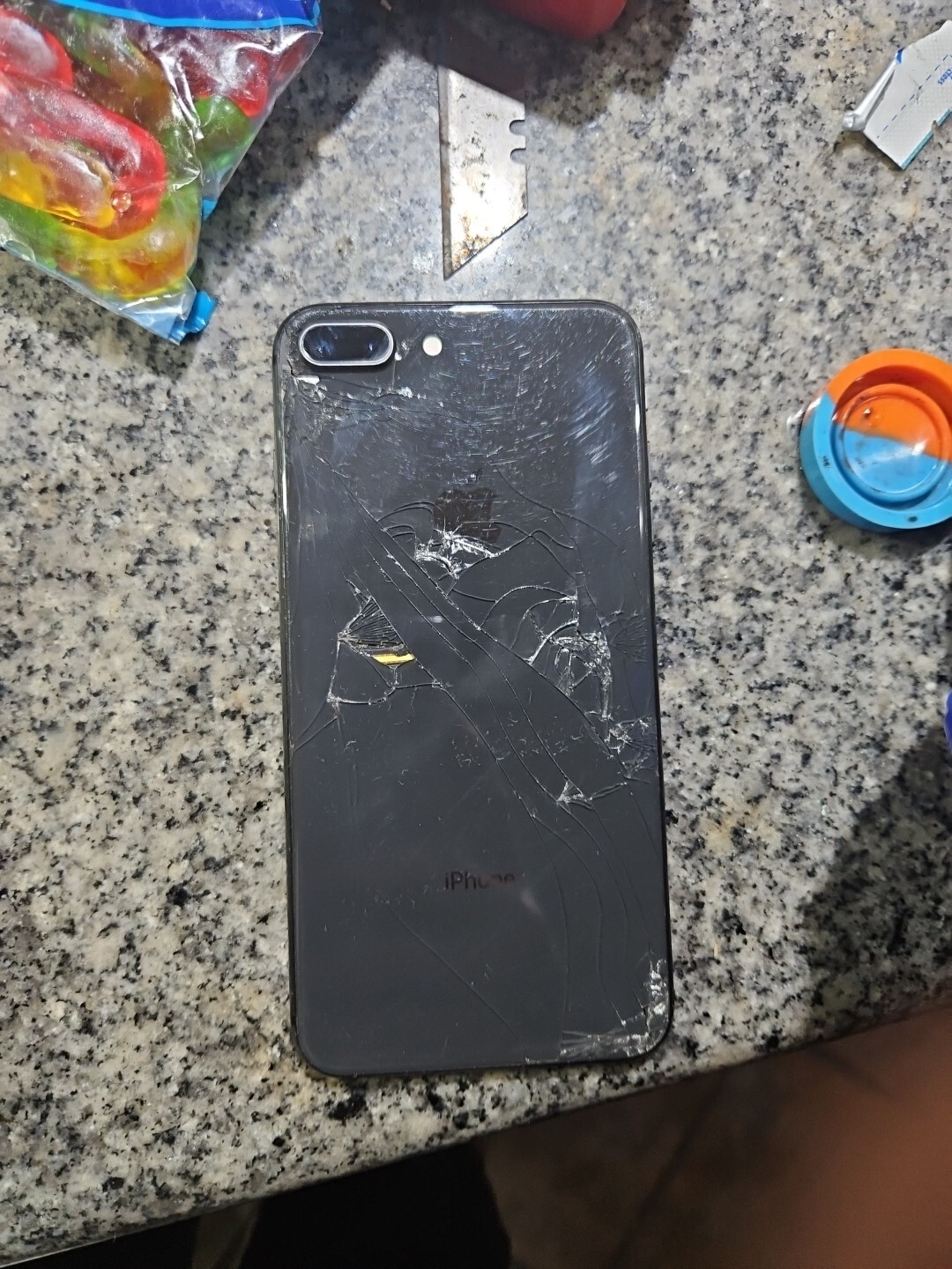 Apple iPhone 8 Plus 64GB Space Gray Unlocked A1864 CDMA + GSM)⚠️READ ⚠️ 👁️☁️🔒 757897030596 | eBay