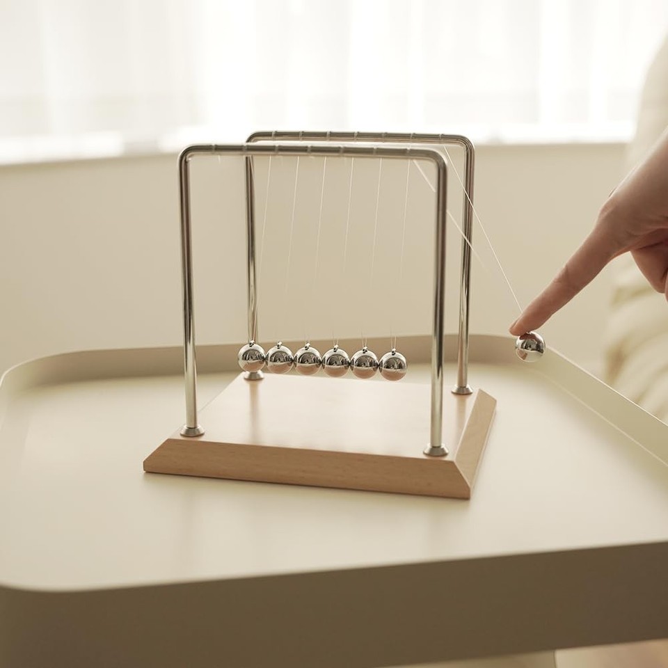 7-Ball Newtons Cradle Pendulum - Physics Desk Toy for Home Office | eBay