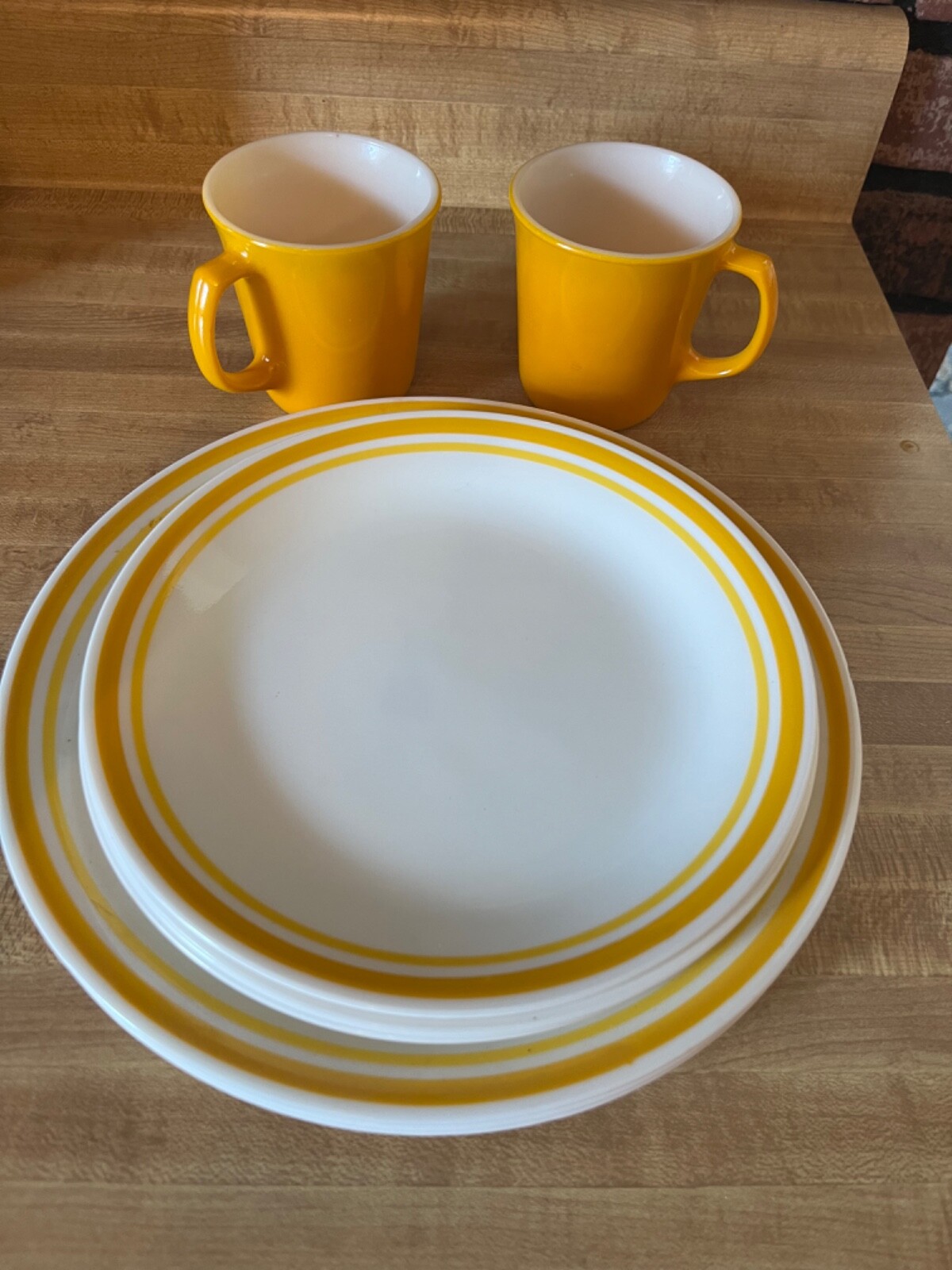 Vintage Corelle Dinnerware Citrus Yellow: 4 Plates, 4 Salad Plates, 2 ...