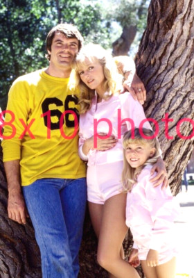 ROBERT URICH #606,CHERYL LADD,the rookies,vegas,spencer for hire,8x10 ...